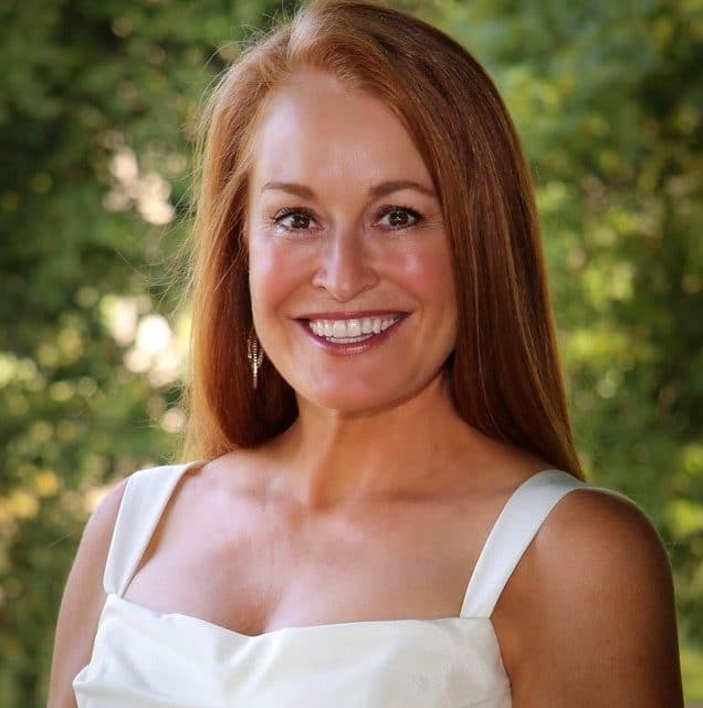 Cumulus Media VP/AC Formats & Stratus Music Scheduling Emily Boldon ...