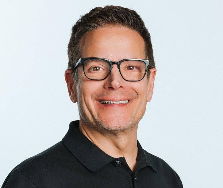iHeartMedia Los Angeles EVP/Programming John Peake To Oversee Programming for KOST